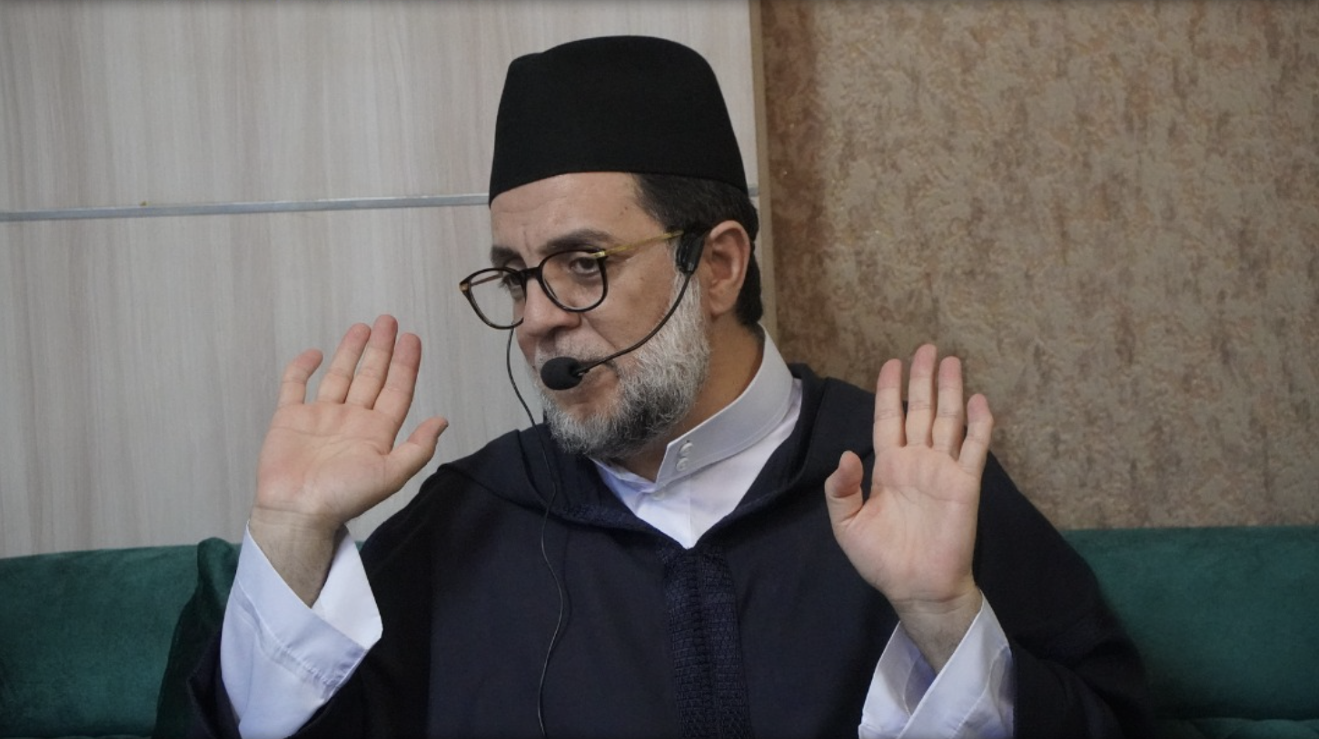 Majelis Al Hikam Bersama Syekh Abdul Mun'iem bin Abdul Aziz Al Ghumari - Aktual.com